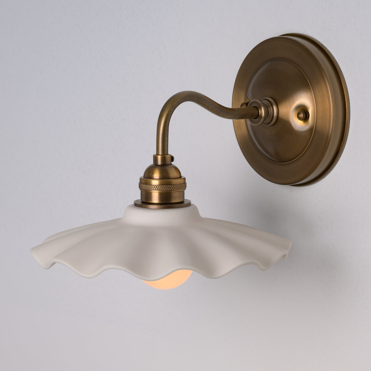 Fonthill | Small Gooseneck Sconce – Olde Brick Lighting